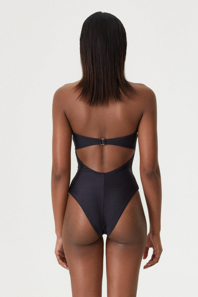 Designer Swimwear for Women | NOÌRE Swimwear